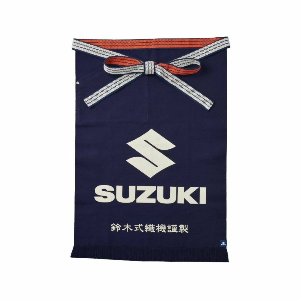Suzuki Loom Apron (Japan) – stoppie